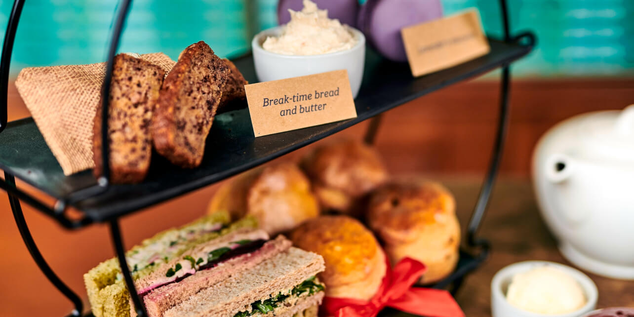 Afternoon Tea at Moonfleet Manor | Book Now | UK Guide